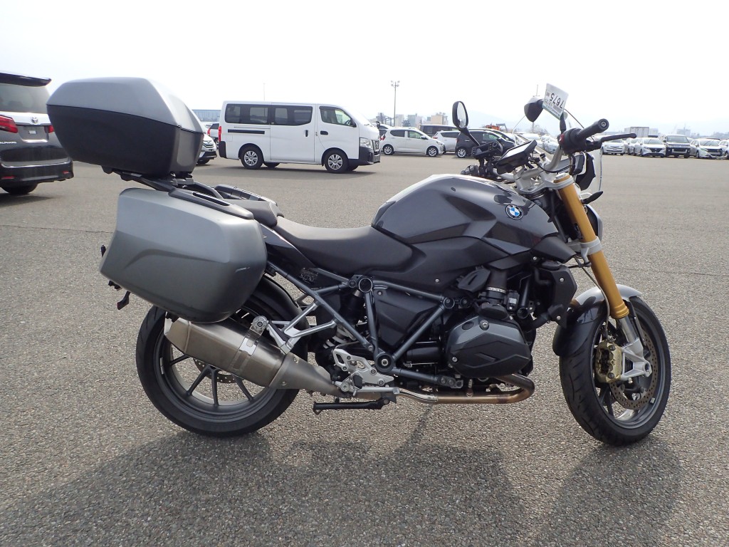BMW R1200R (5294км) купить в Москве – цена 1 099 000 руб. на мотоцикл ...